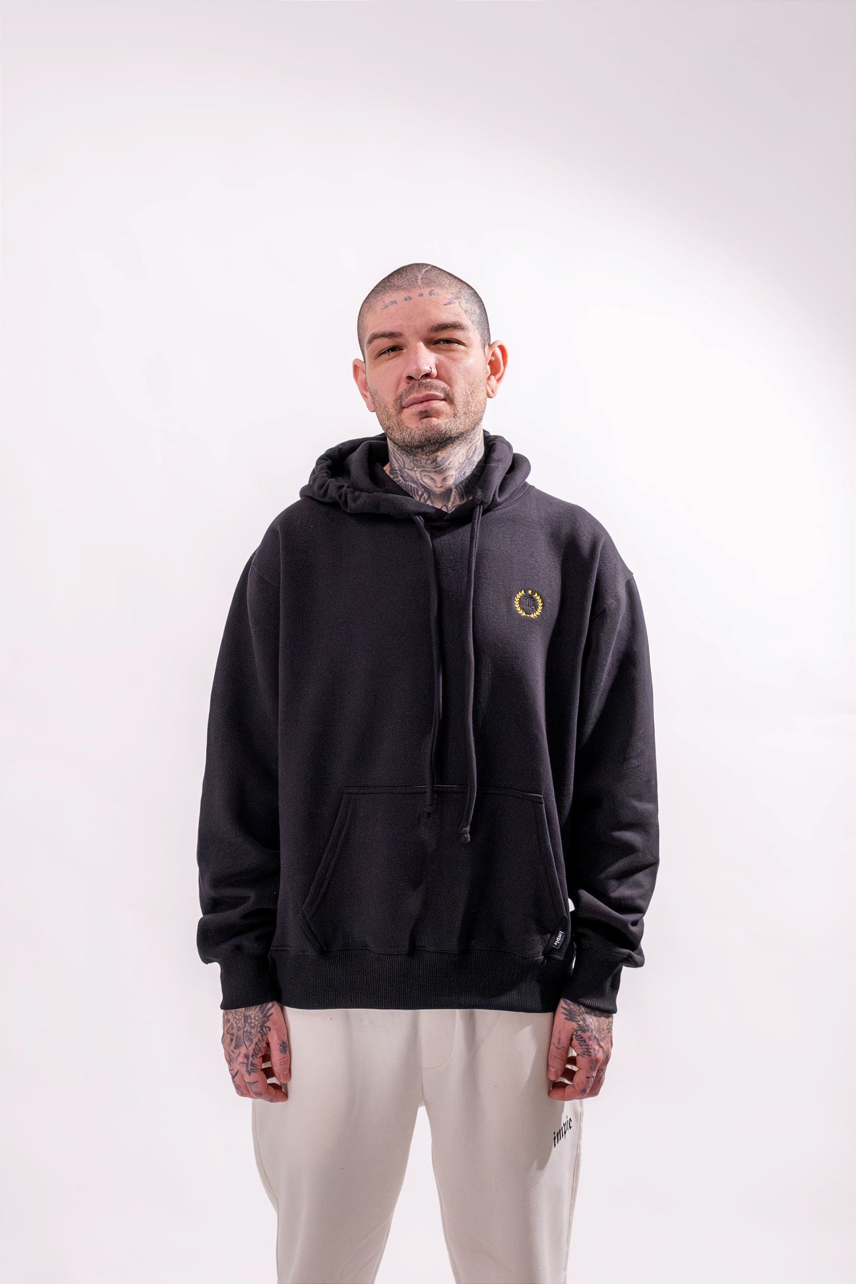 MOLETOM IMPIE LAUREL PRETO - Impie Clothing - Streetwear Premium Feito ...