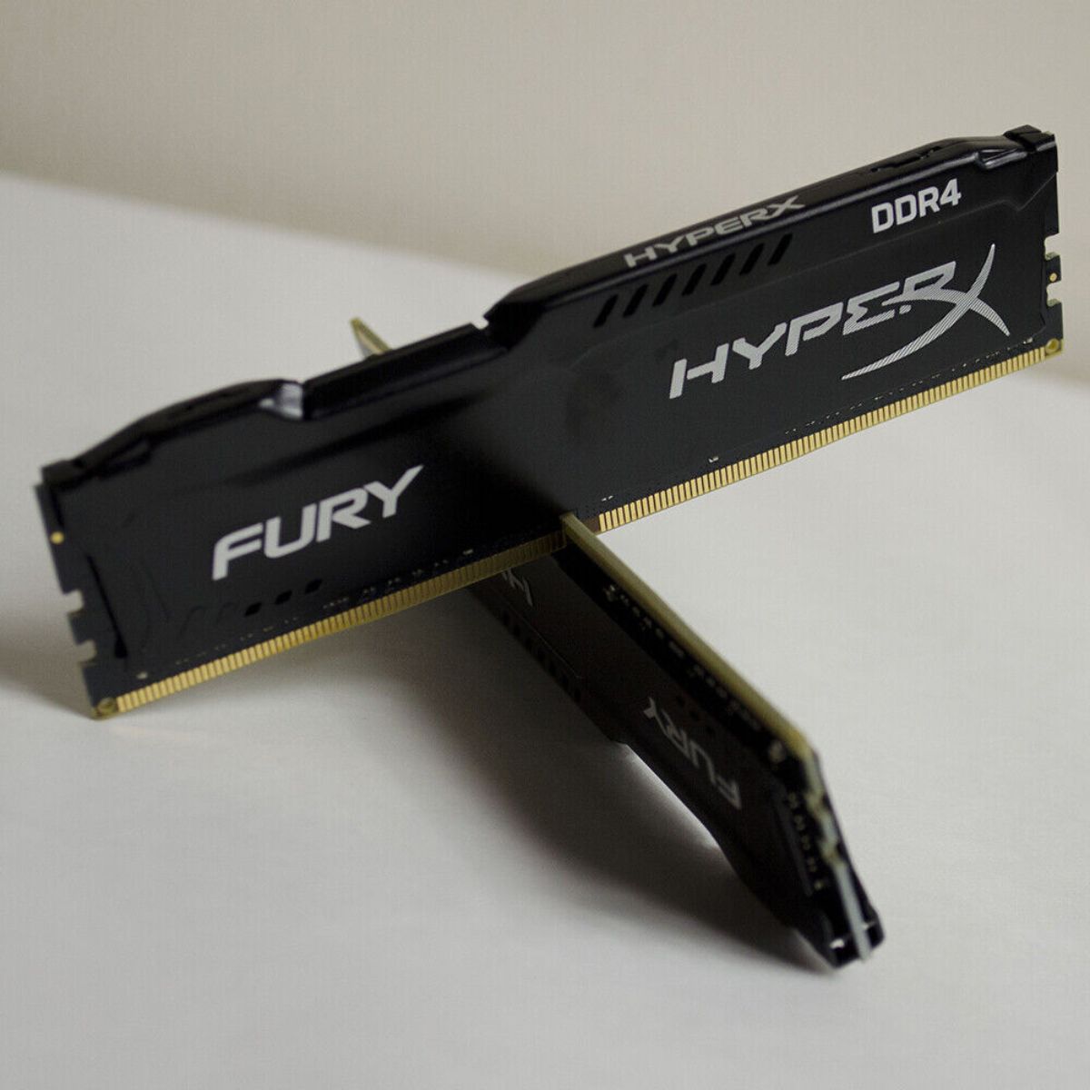 Memória Fury Hyperex 8GB DDR4 2400Mhz para Computador - Coret