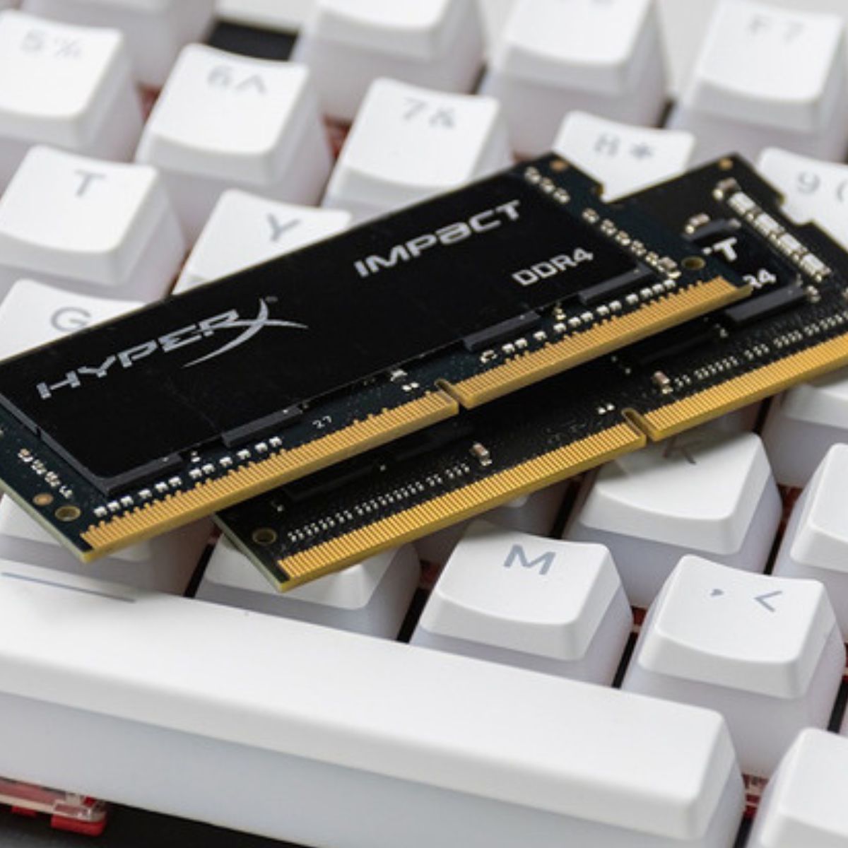 Memória Fury Hyperex 16GB DDR4 2400Mhz para Notebook - Coret