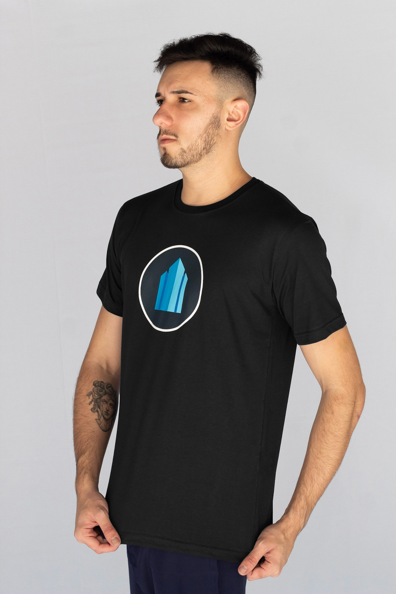 Camiseta Preta Malha Fio 30 Basic Surf - Born To Build