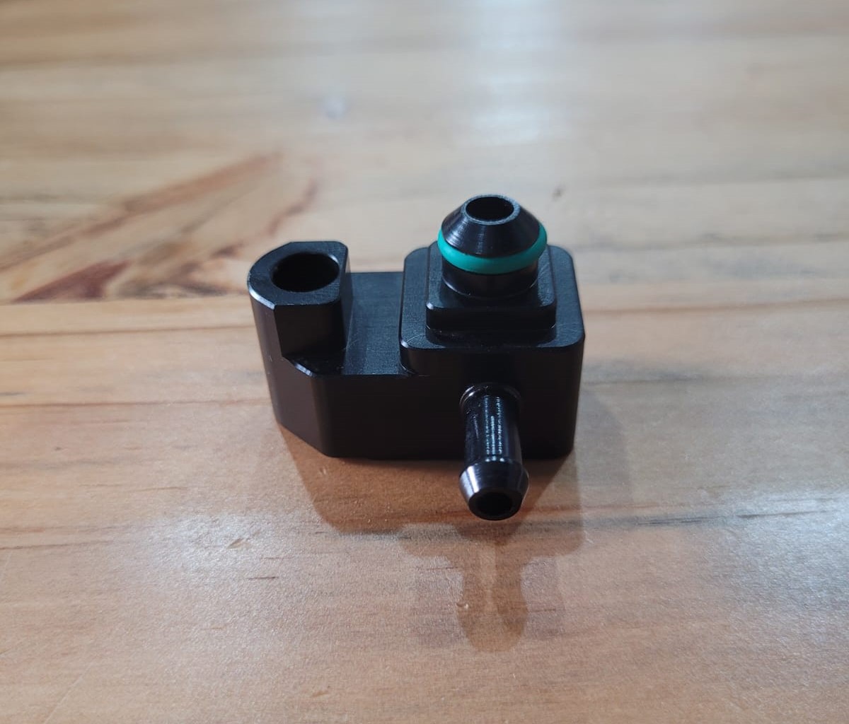 Boost Tap para motor BMW B48 - 3D Details