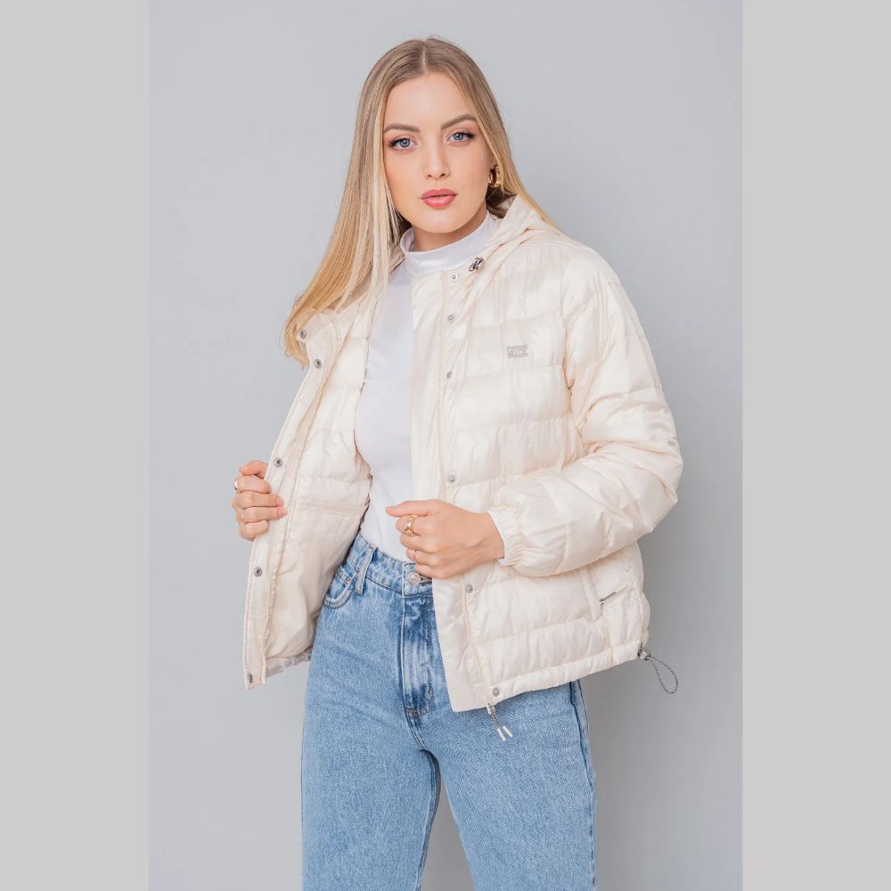 Jaqueta Levi's Edie Packable Jacket Feminina Cristal - Dom Store ...