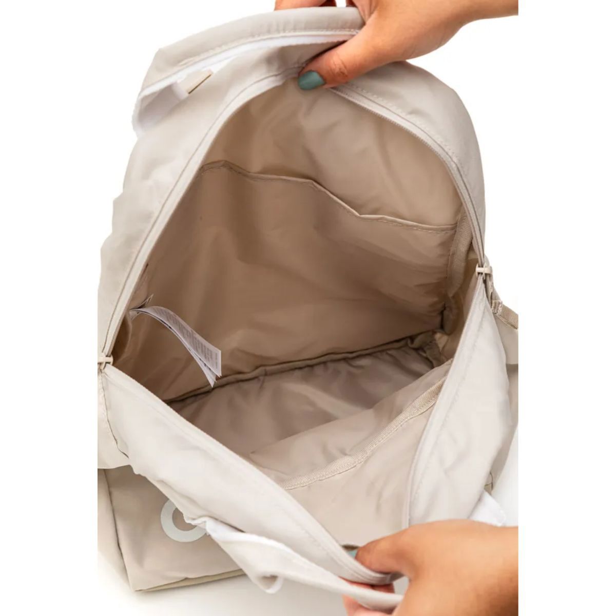 Mochila Adidas Linear Essentials Creme - Dom Store Multimarcas ...