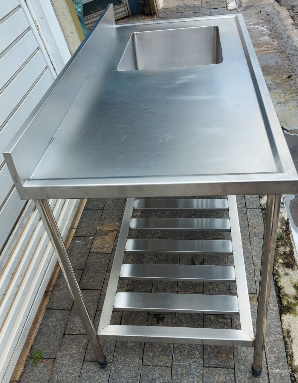 Pia de Inox com Cuba à Direita - Ilha das Cozinhas - Comércio de ...