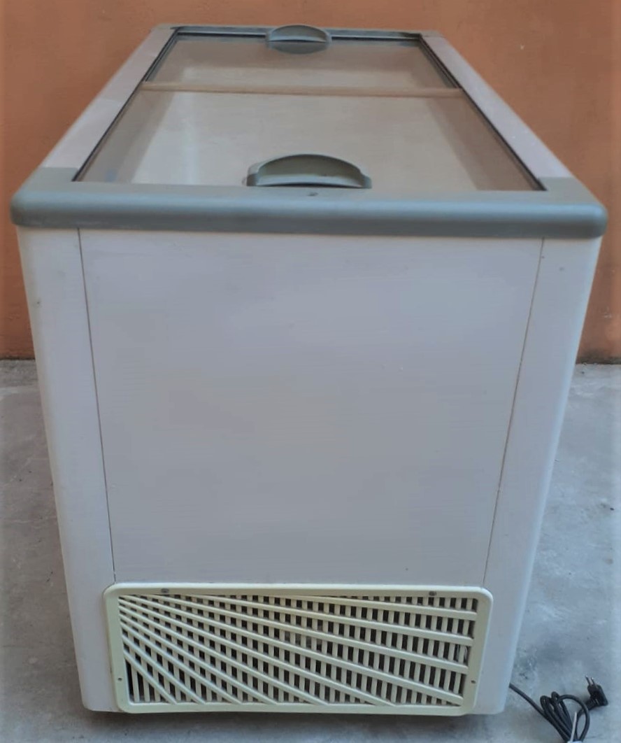 Freezer Horizontal 411L Tampa De Vidro HCEB411 - Fricon [Usado] 220V ...