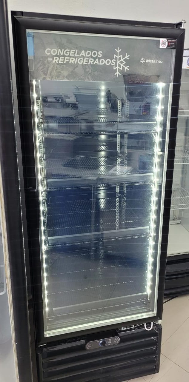 Freezer e Refrigerador Vertical Expositor - VF55AH All Black (Dupla ...