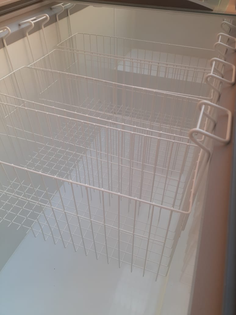 Freezer Horizontal Expositor 505L - 220V NF55SB Metalfrio [Sem uso ...