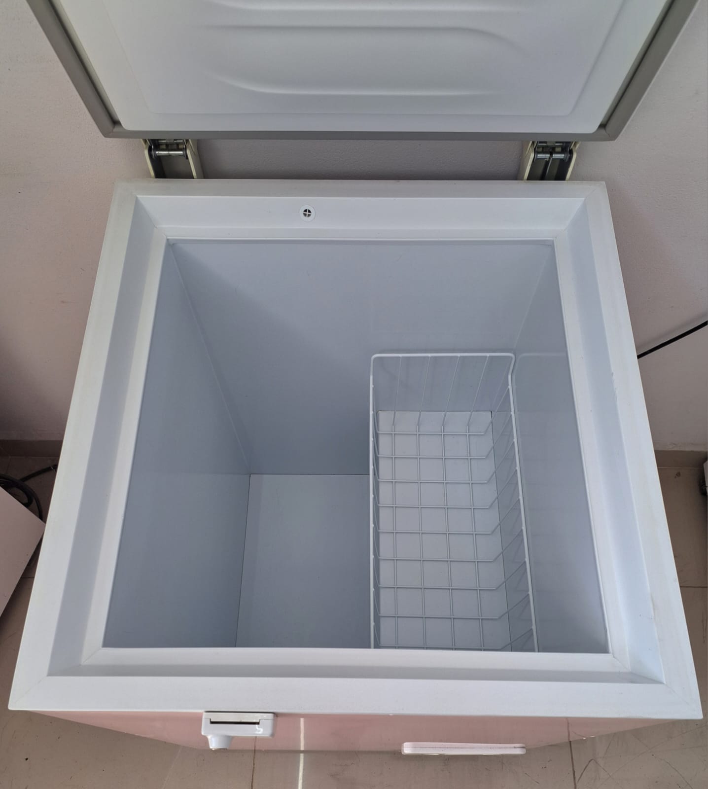 Freezer Horizontal Electrolux Cycle Defrost 143L com função Turbo ...