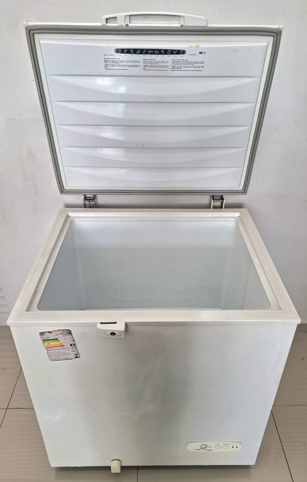 Freezer Horizontal 204 litros - Electrolux H210 127v [Usado] - Ilha das ...