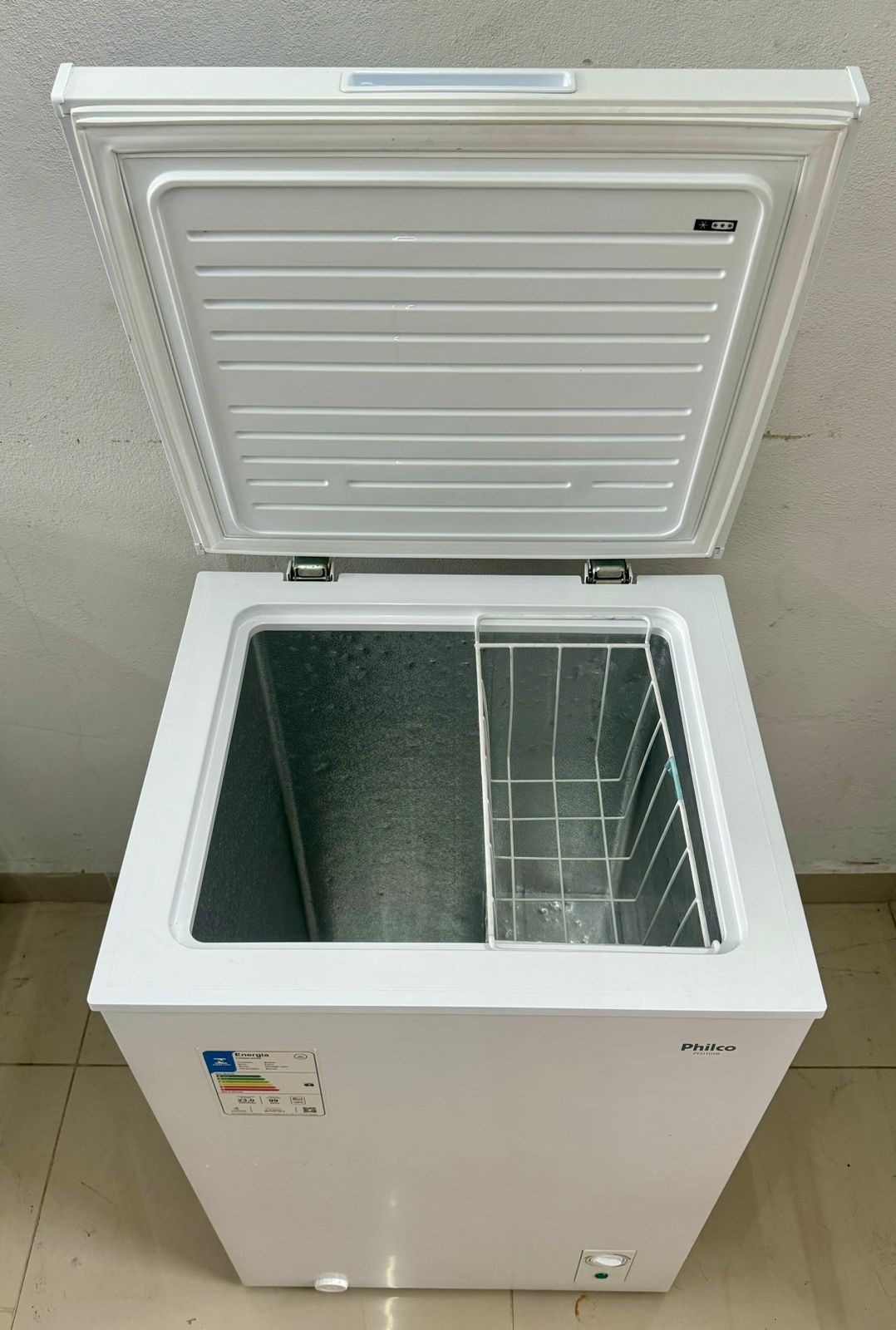 Freezer Horizontal Philco 2 em 1 PFH105B 99L 110V [Usado] - Ilha das ...