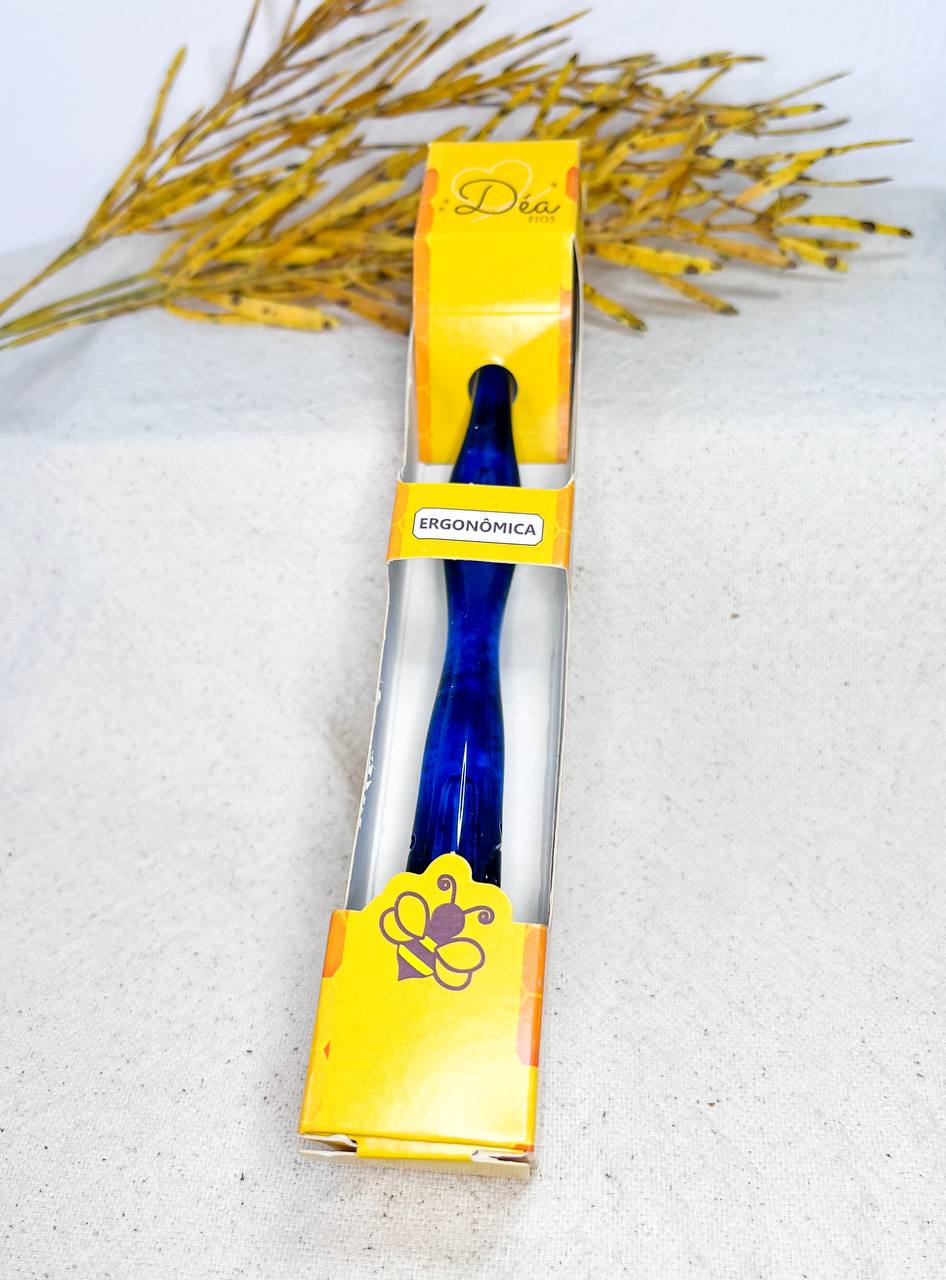 Agulha Croche Ergonomica Mel (Déa Fios) nº 8 - Déa Fios de Crochê