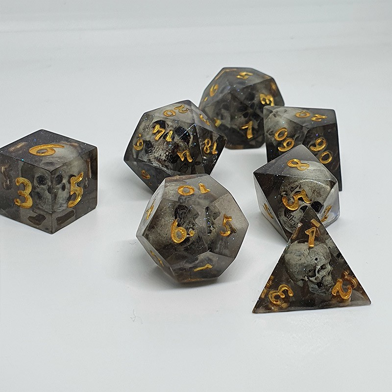 Memento Morri - Set completo com 7 Dados de RPG Encomenda - https://torrearcana.lojaintegrada ...