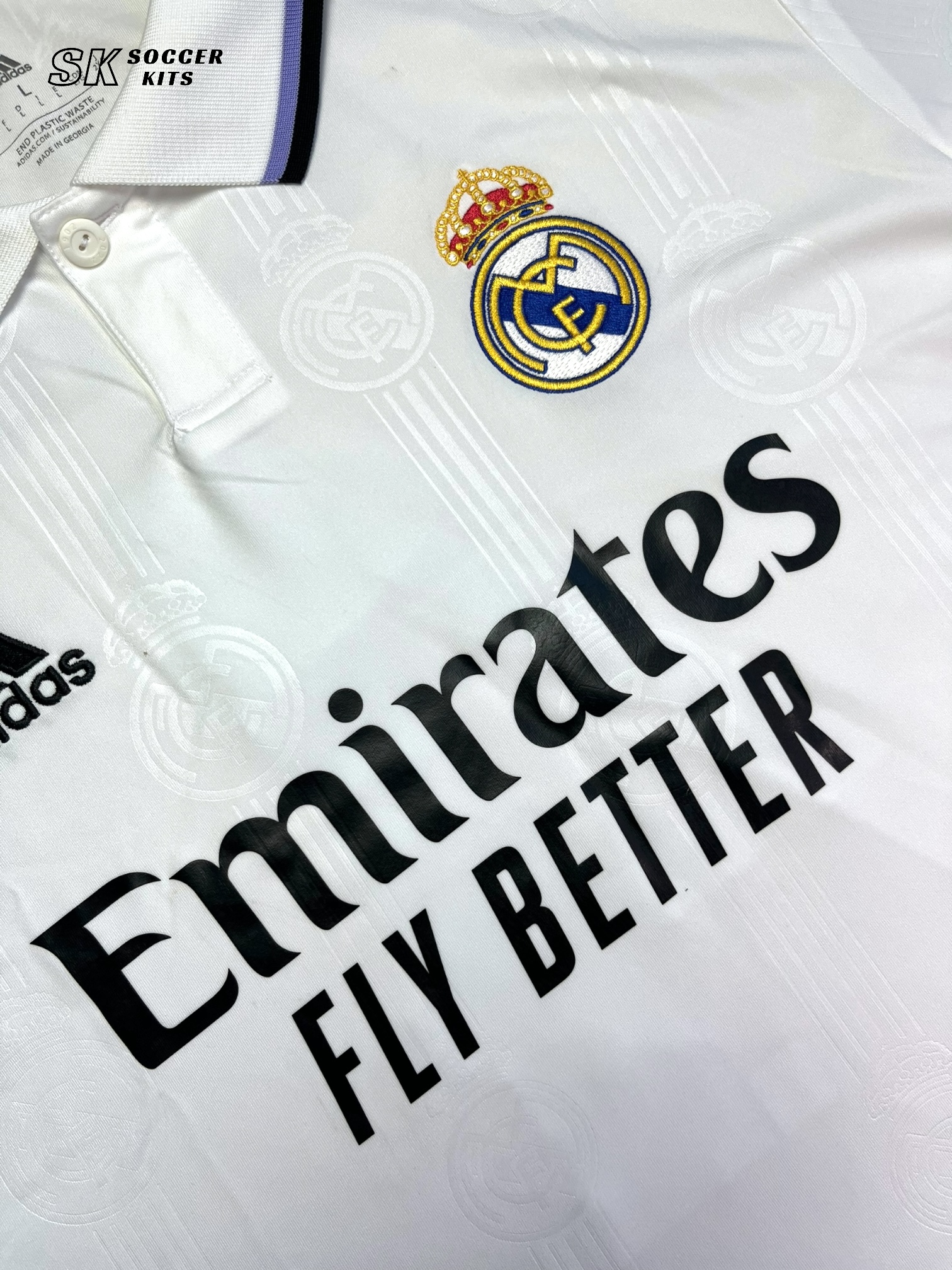 Camisa Real Madrid 2022/23 - Alaba DS - Soccer Kits - Camisas de Futebol