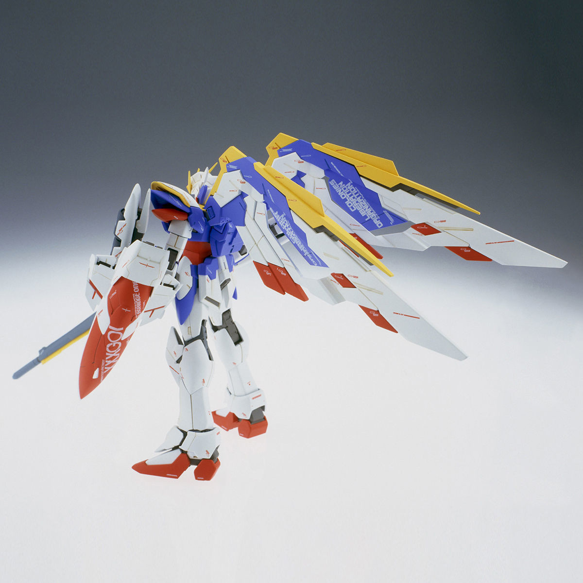 Model Kit Gundam Wing Gundam Mg 1/100mg Mg Ver.ka Bandai - Action New