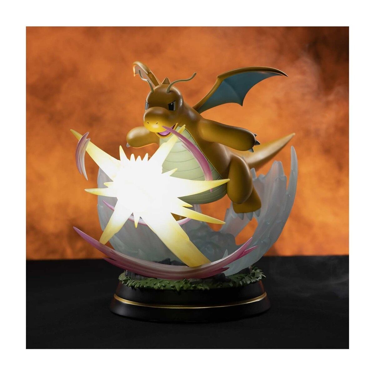 Pokemon - Dragonite - Light-Up Figure - Piercing Beam - RESERVA ...