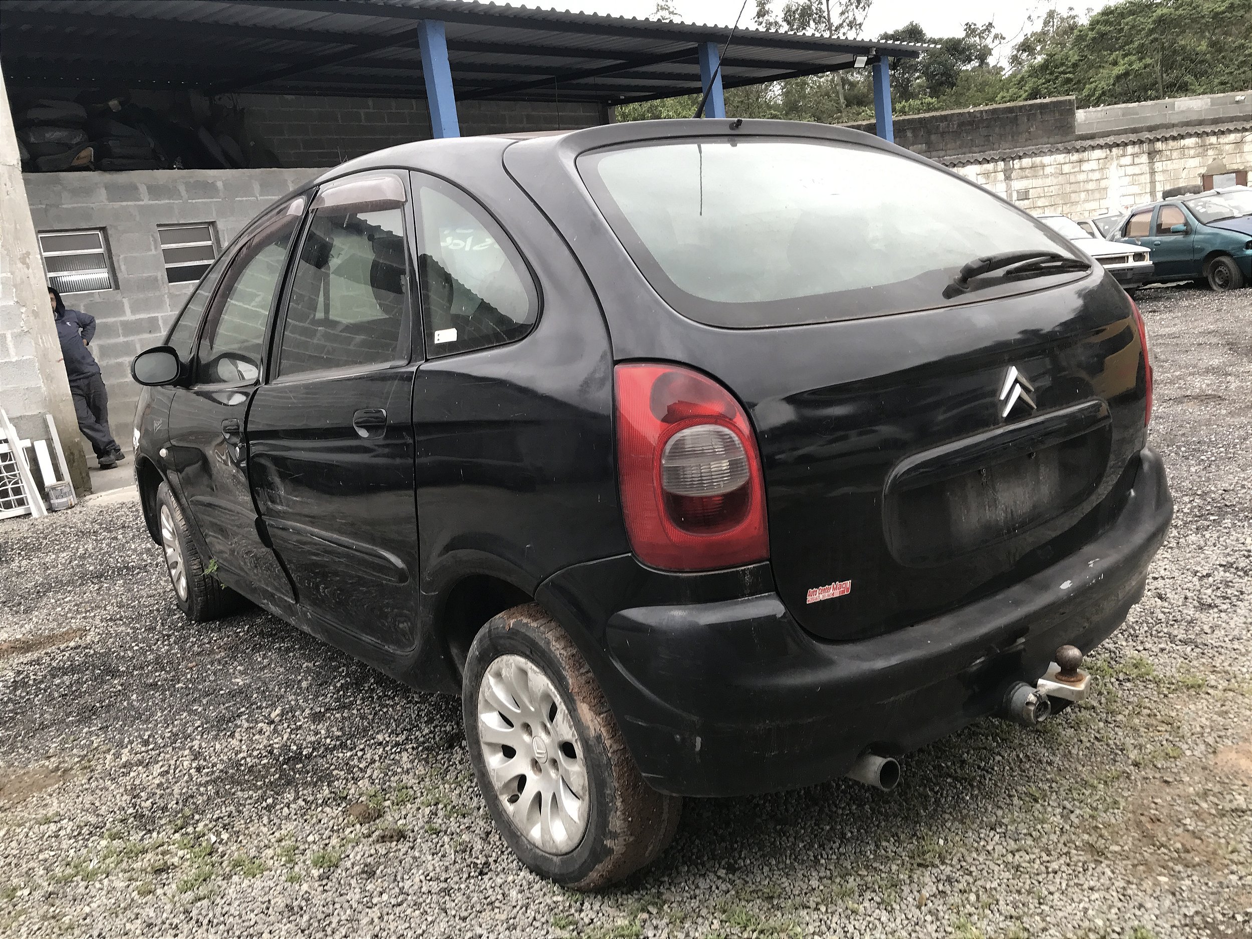 Sucata CITROEN-XSARA PICASSO EXS 2.0 16v 2004 Para Retirada de Peças ...