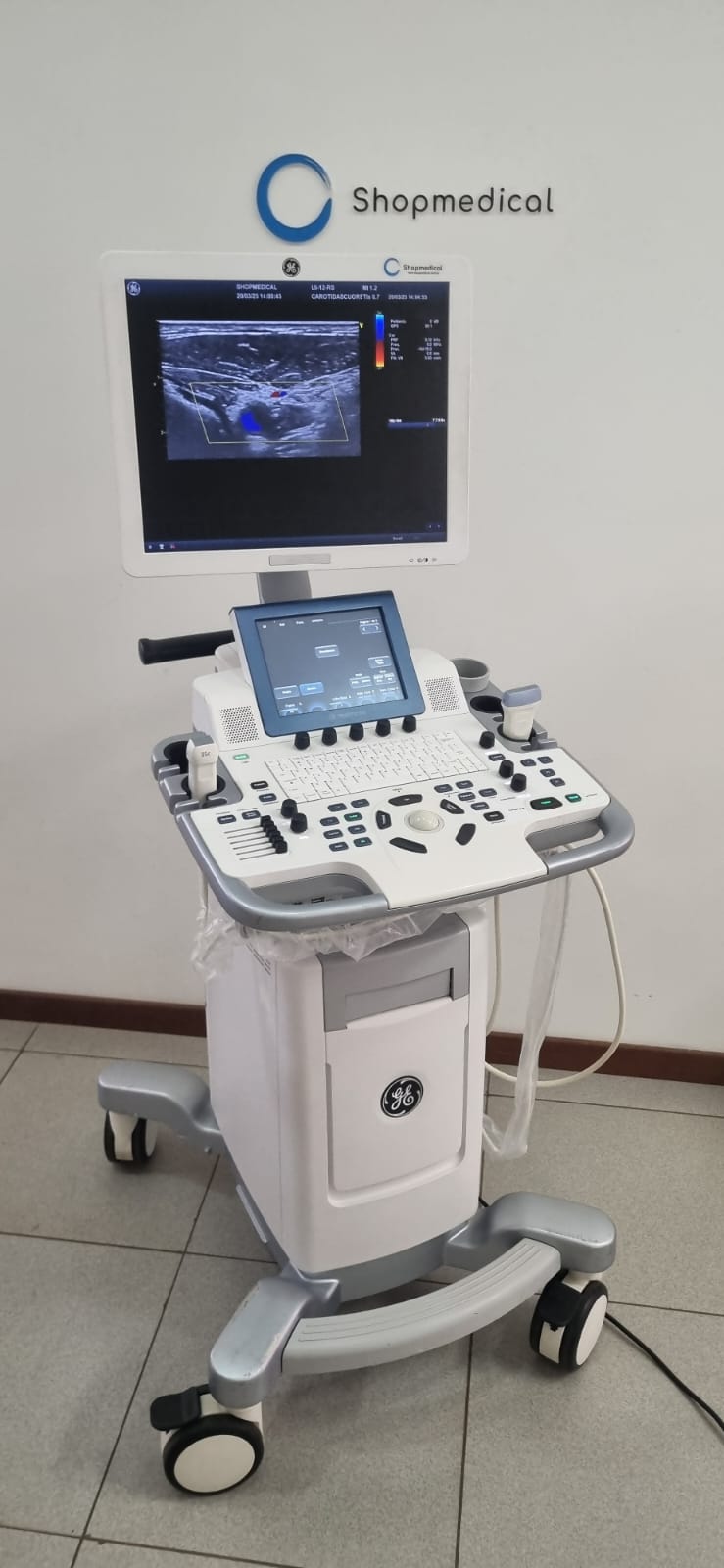 Ultrassom Vivid T8 - Linear e Setorial - GE - Shopmedical