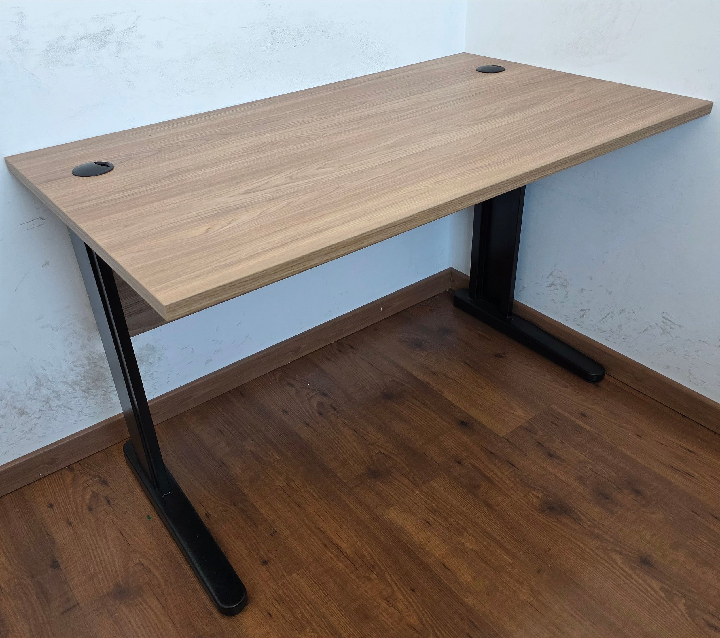 Mesa de Escritório Usada Secretária Seminova Tampo 1,20m x 0,70m - Reuse Móveis Usados para ...