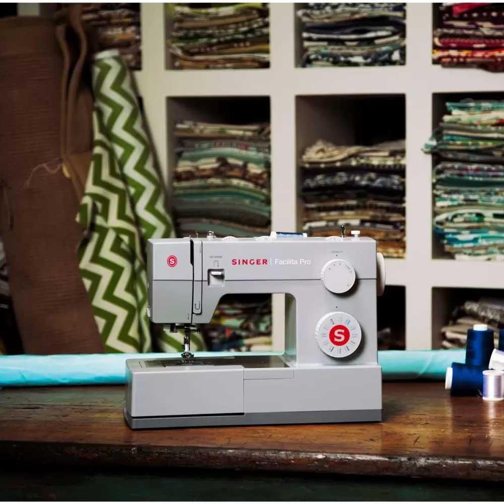 Máquina de Costura Singer Facilita Pro 22 Pontos 4423 - 220V - Luxgolden