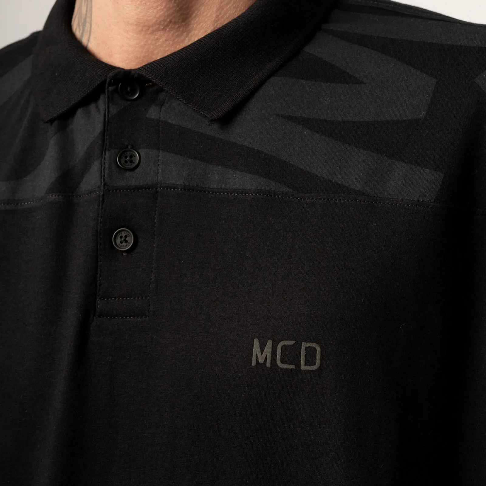 Polo Mcd Mc Logomania Black - REPUBLIKA