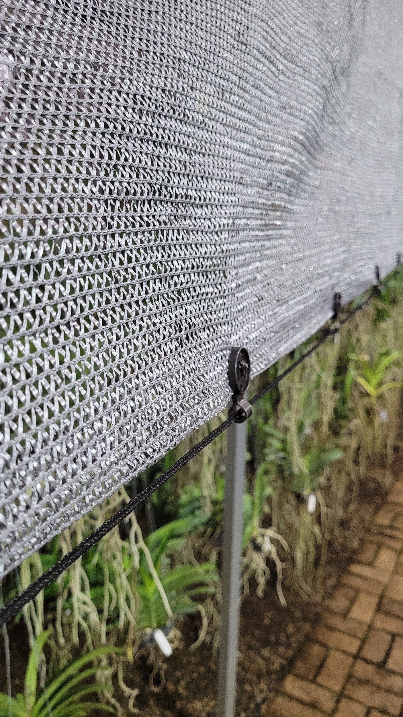 Tela de Sombreamento Prata Freshnet 50% (Sombrite) - Orquidário Dona Vanda