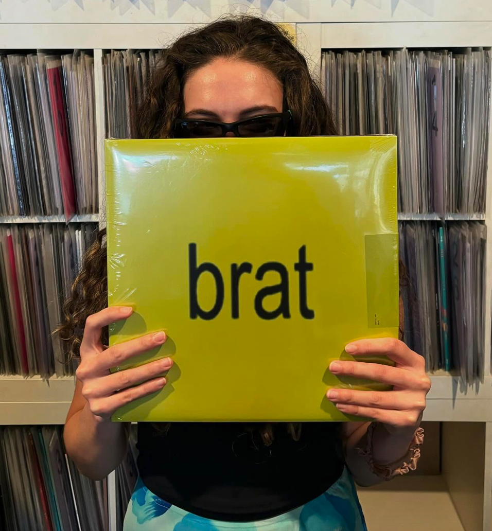 Charli XCX - Brat (Capa Autografada) - LP - Factory Records