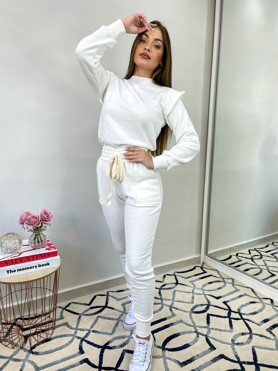 CONJUNTO DE MOLETOM FEMININO. CONJUNTO DE MOLETOM - Mariah Store