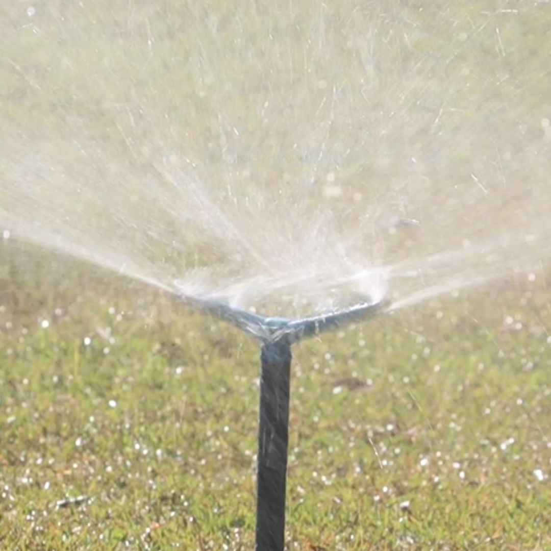 Aspersor Giratório Hi50 De 50cm Para Jardim Horta Irrigação - AgrícolaShop