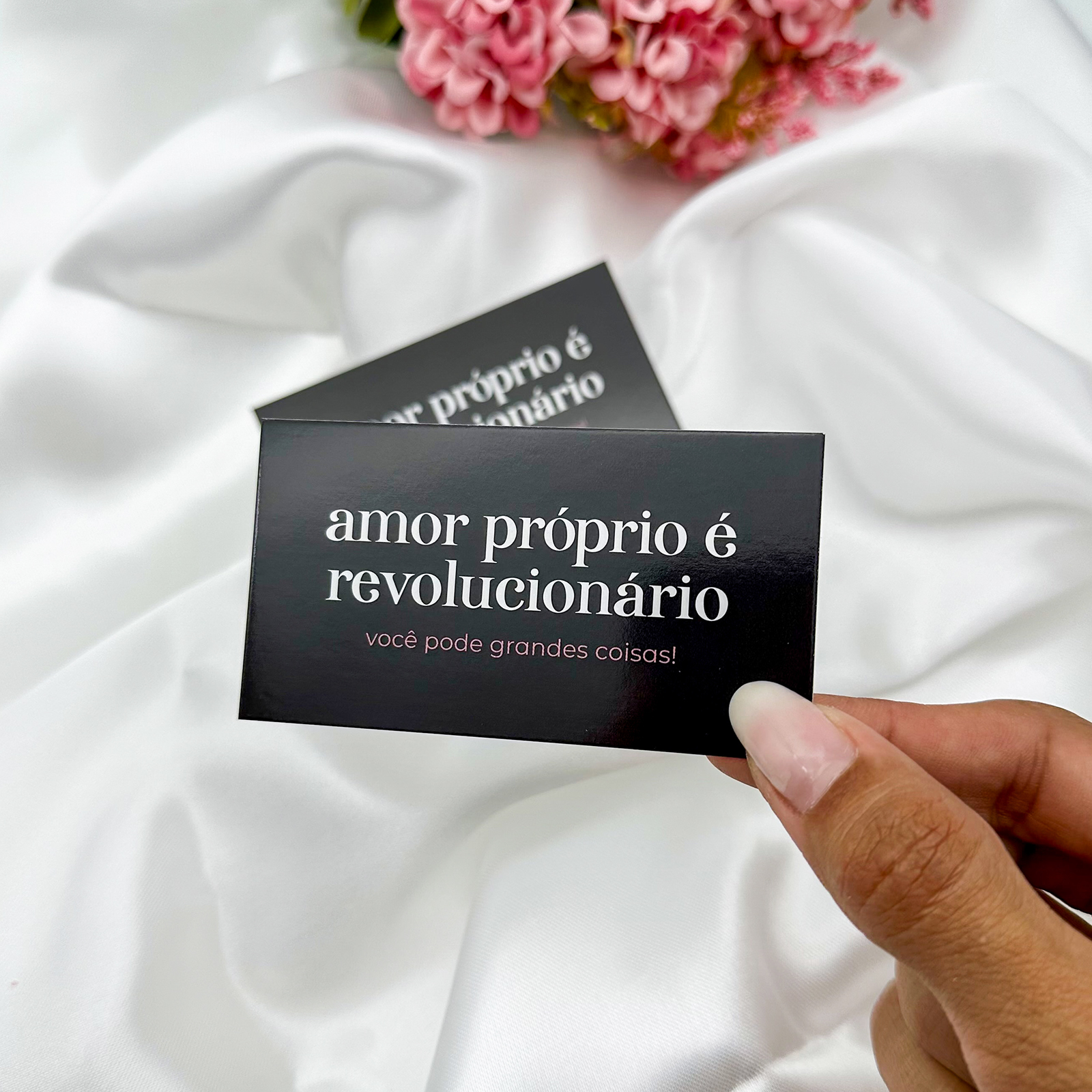 10un Cartão "Amor Próprio é Revolucionário" Preto - Luli Paper