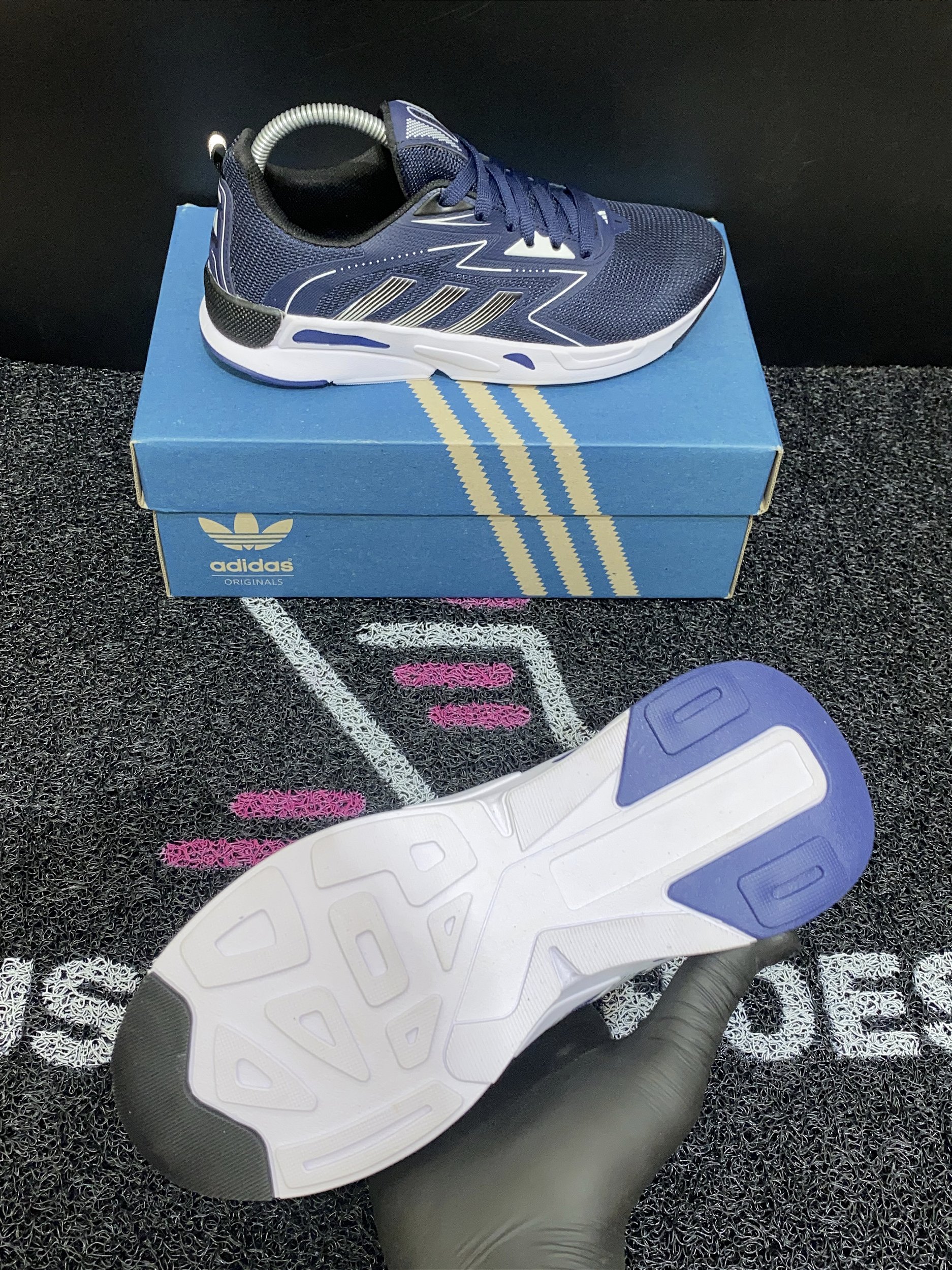 Tênis Adidas Run Azul Marinho - Duster shoes