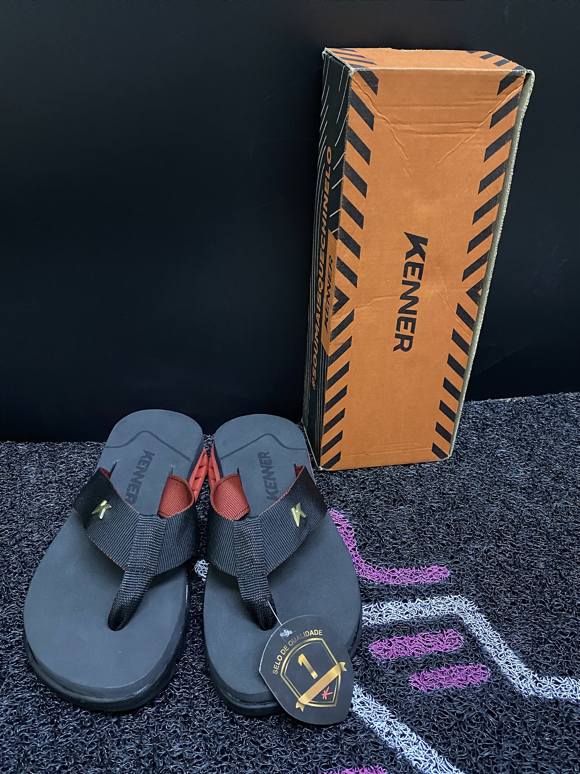 Chinelo Kenner Rakka Masculino Preto Vermelho - Duster shoes