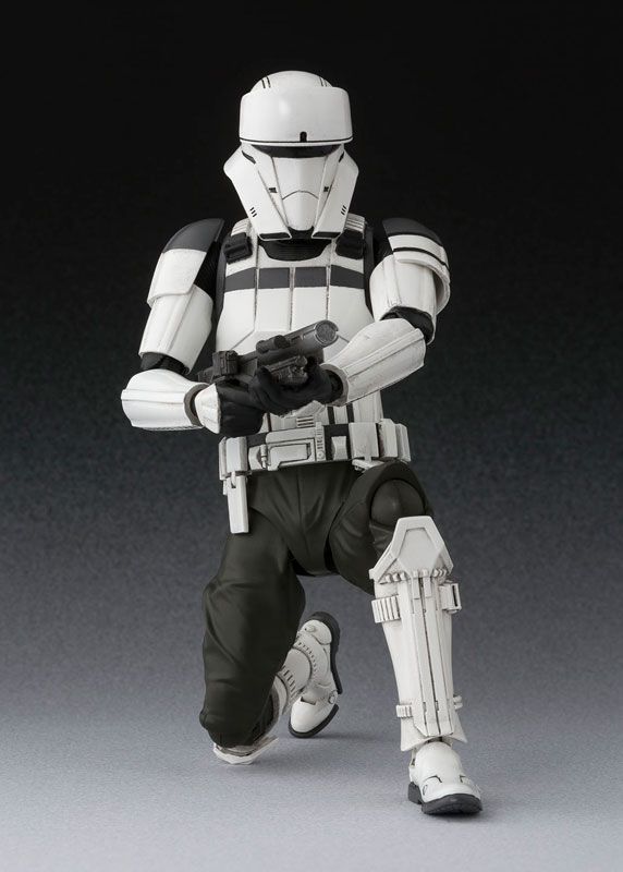 Hover Tank Stormtrooper S.H. Figuarts - Prime Colecionismo ...