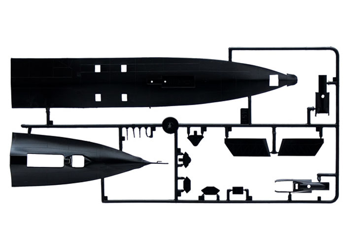 Lockheed SR-71 Blackbird with drone - 1/72 - Italeri 145 - BLIMPS