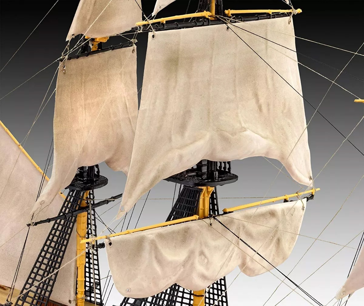HMS Victory - 1/225 - Revell 05408 REEMBALADO - BLIMPS