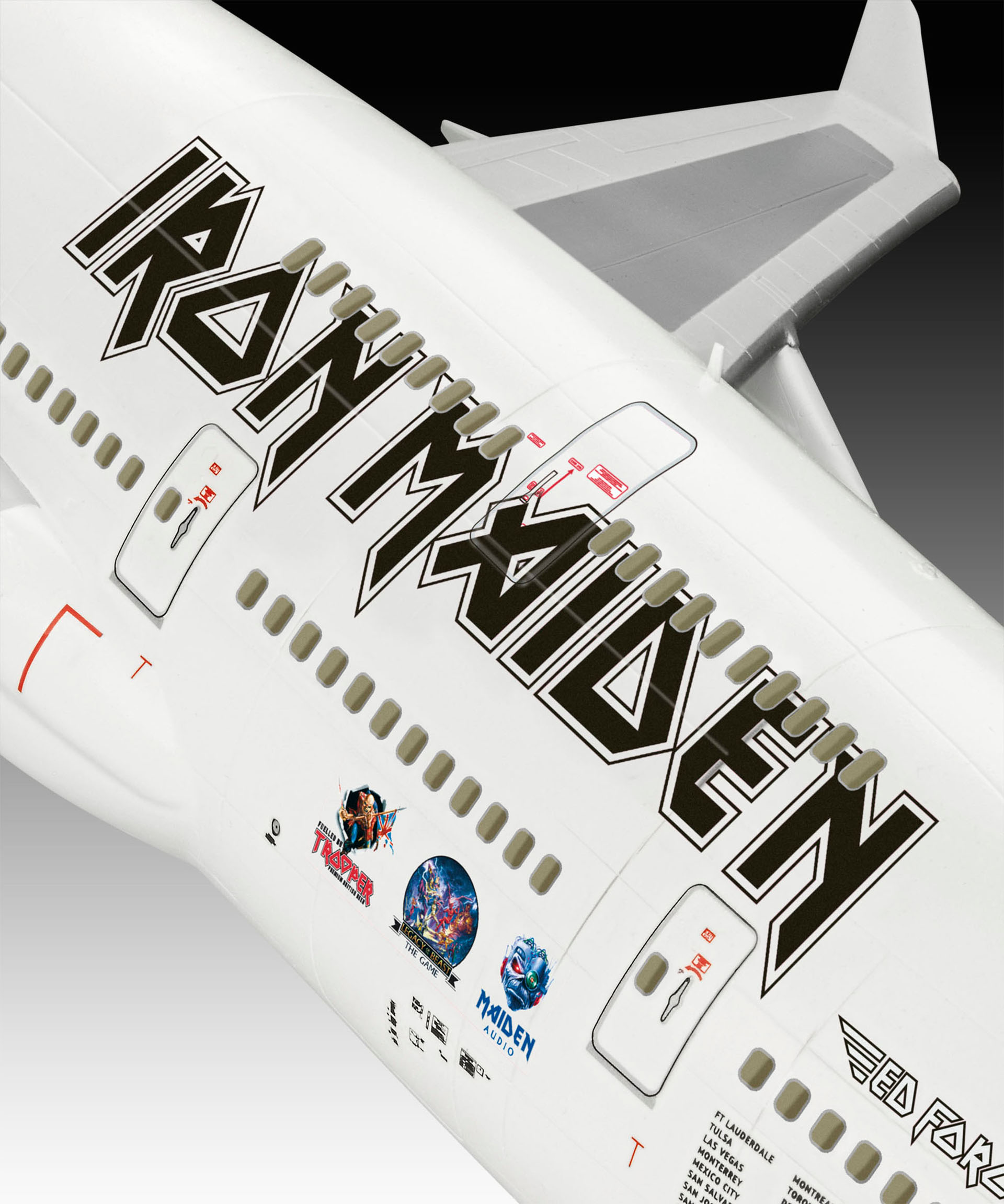 Boeing 747-400 Iron Maiden "Ed Force One" - 1/144 - Revell 03780 - BLIMPS