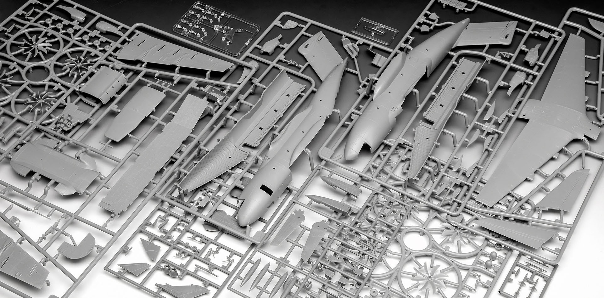 Air Defender Set (Airbus A400M & Tornado) - 1/144 - Revell 03789 - BLIMPS