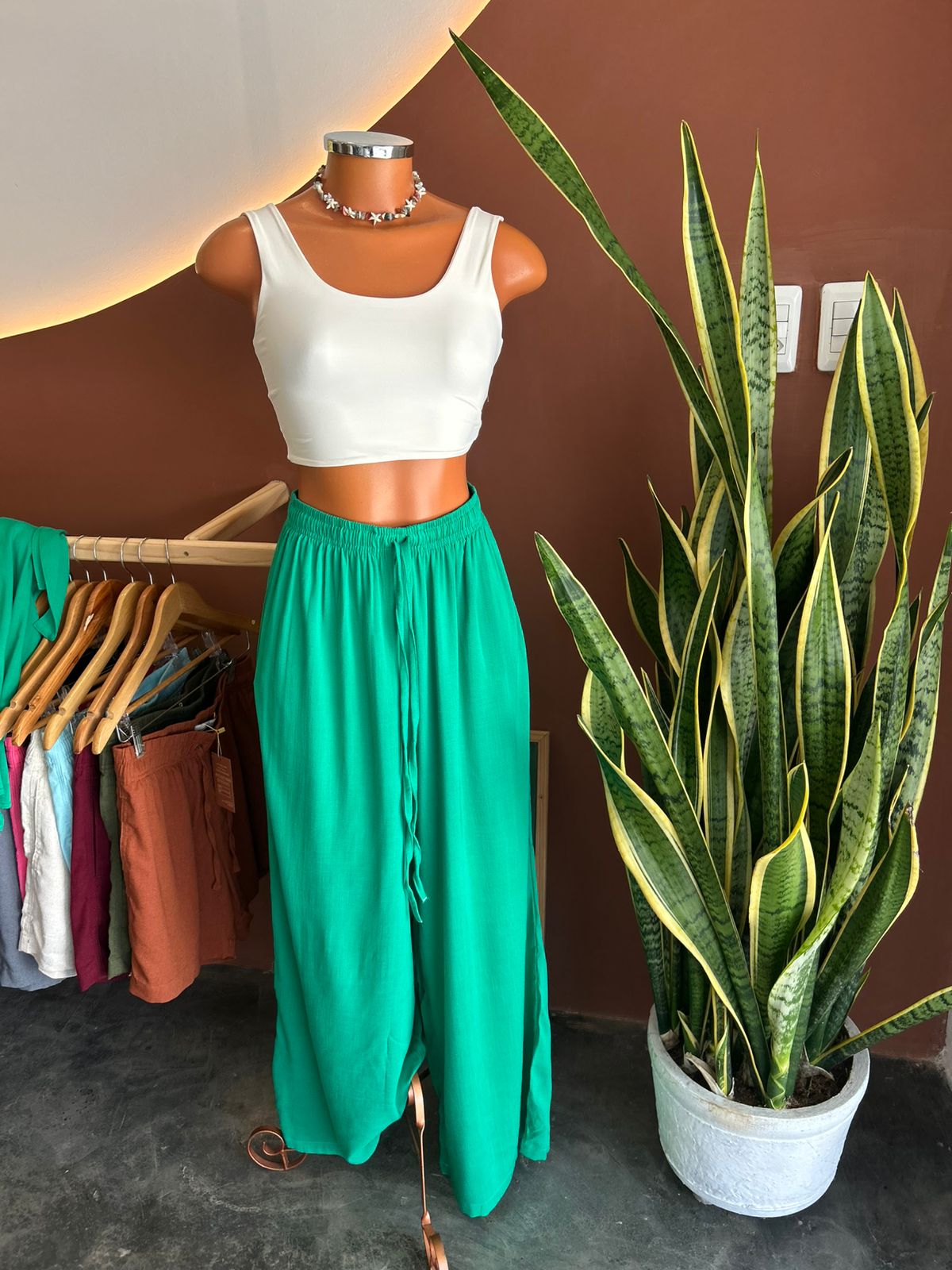 Calça Pantalona em Viscose – Verde Esmeralda - USE DIBOA | camisaria ...