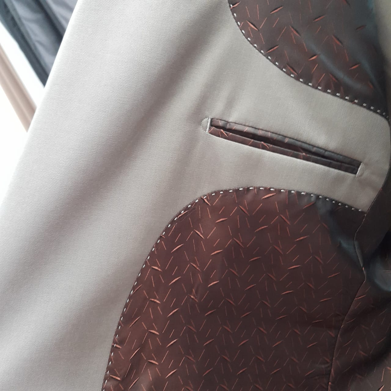 Terno plus size, microfibra, tamanho grande, terno caqui - S&S Ternos e ...