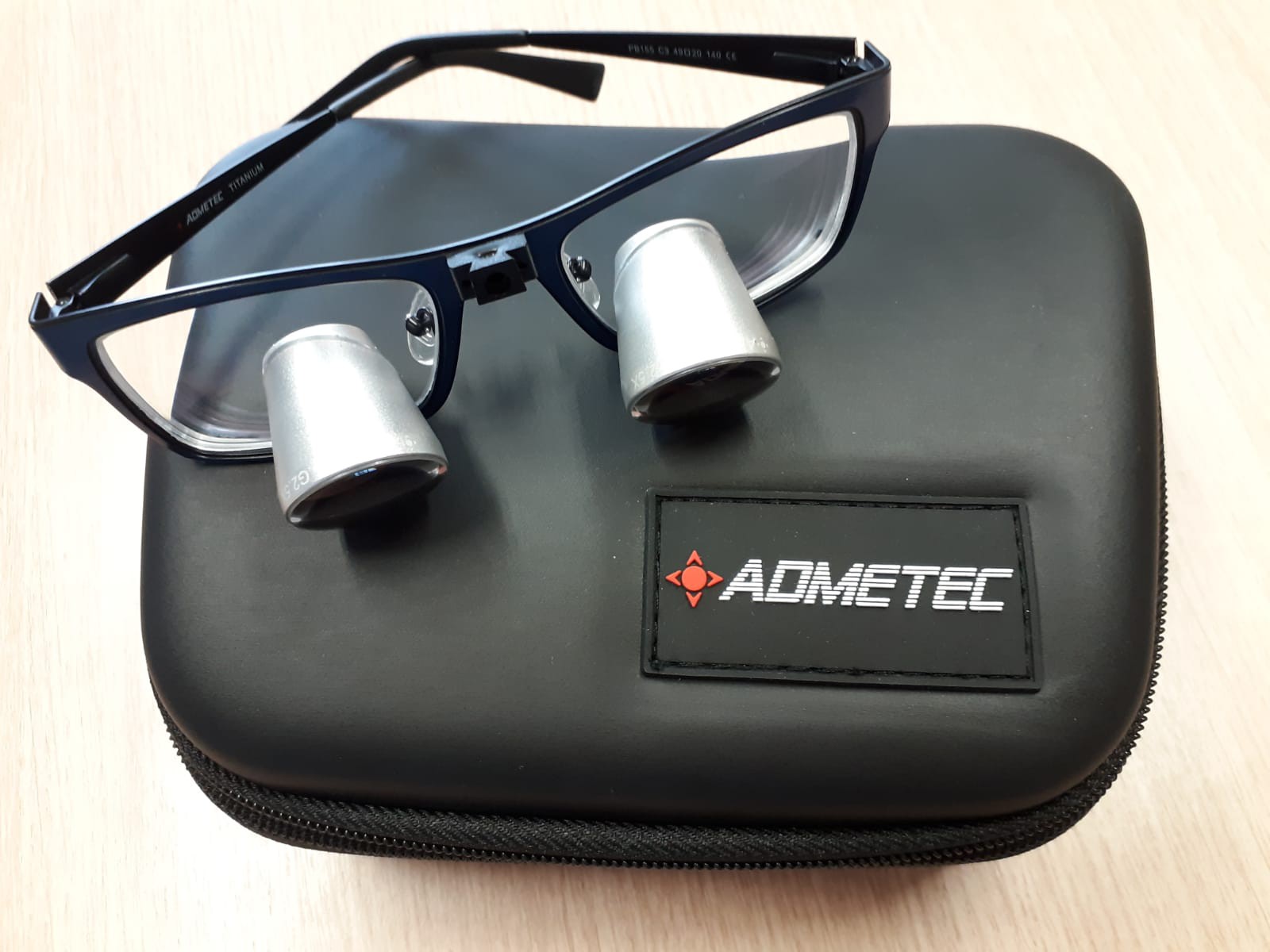 LUPA CIRÚRGICA TTL (THROUGH THE LENS) - PRO VISTA