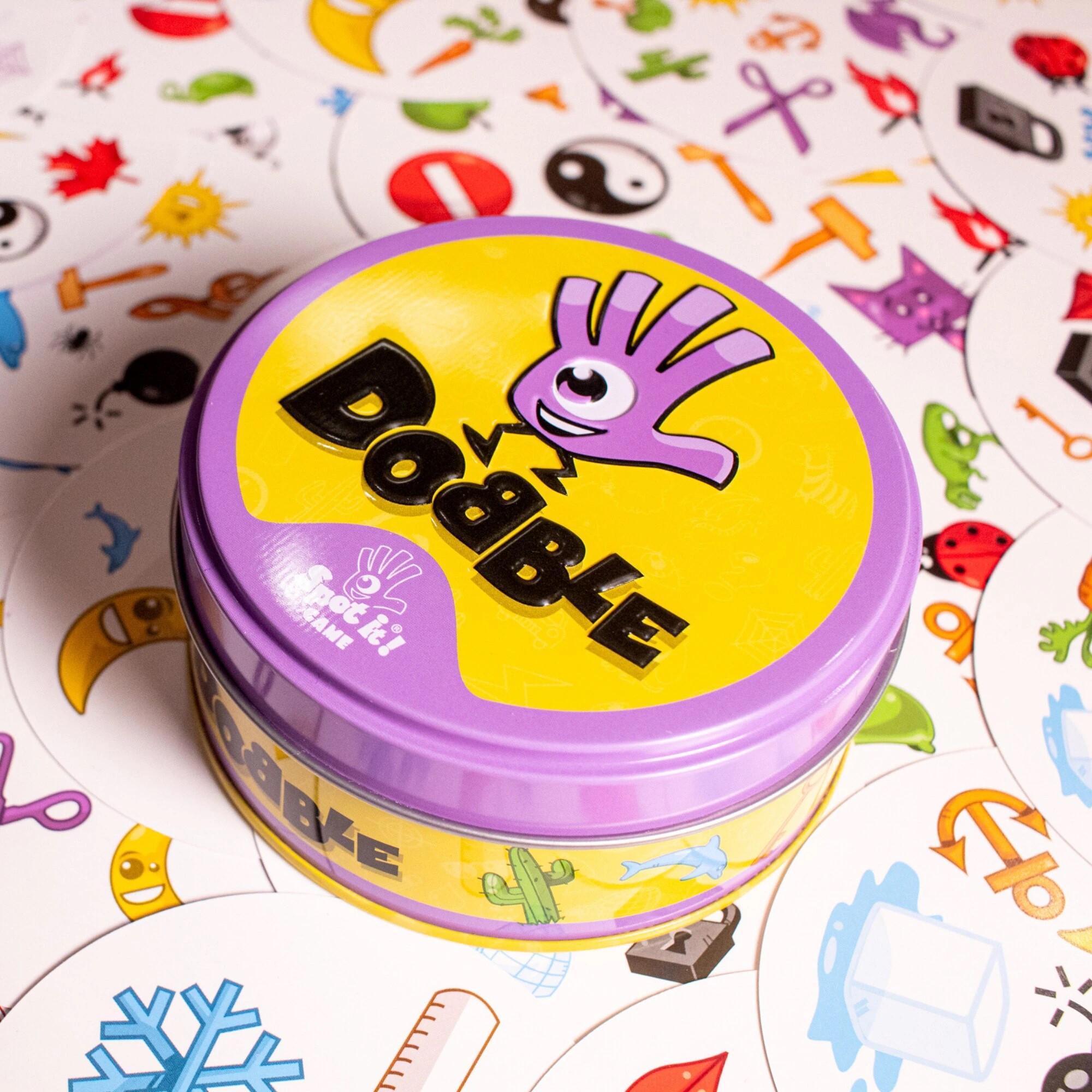 Jogo Dobble - Clássicos - Galápos - Ludolica