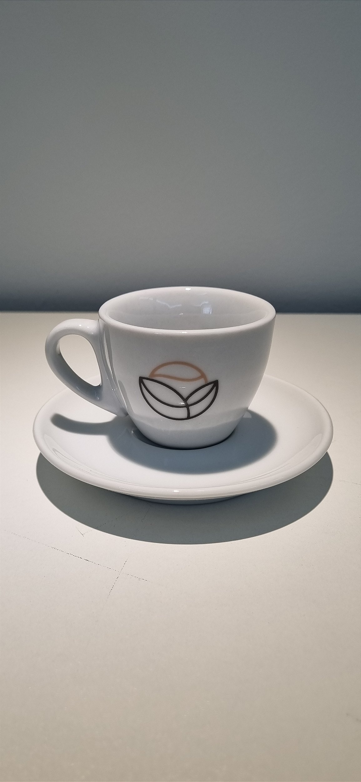 Xícara louça branca 50ml, personalizada, Sebastian Coffee - Sebastian ...