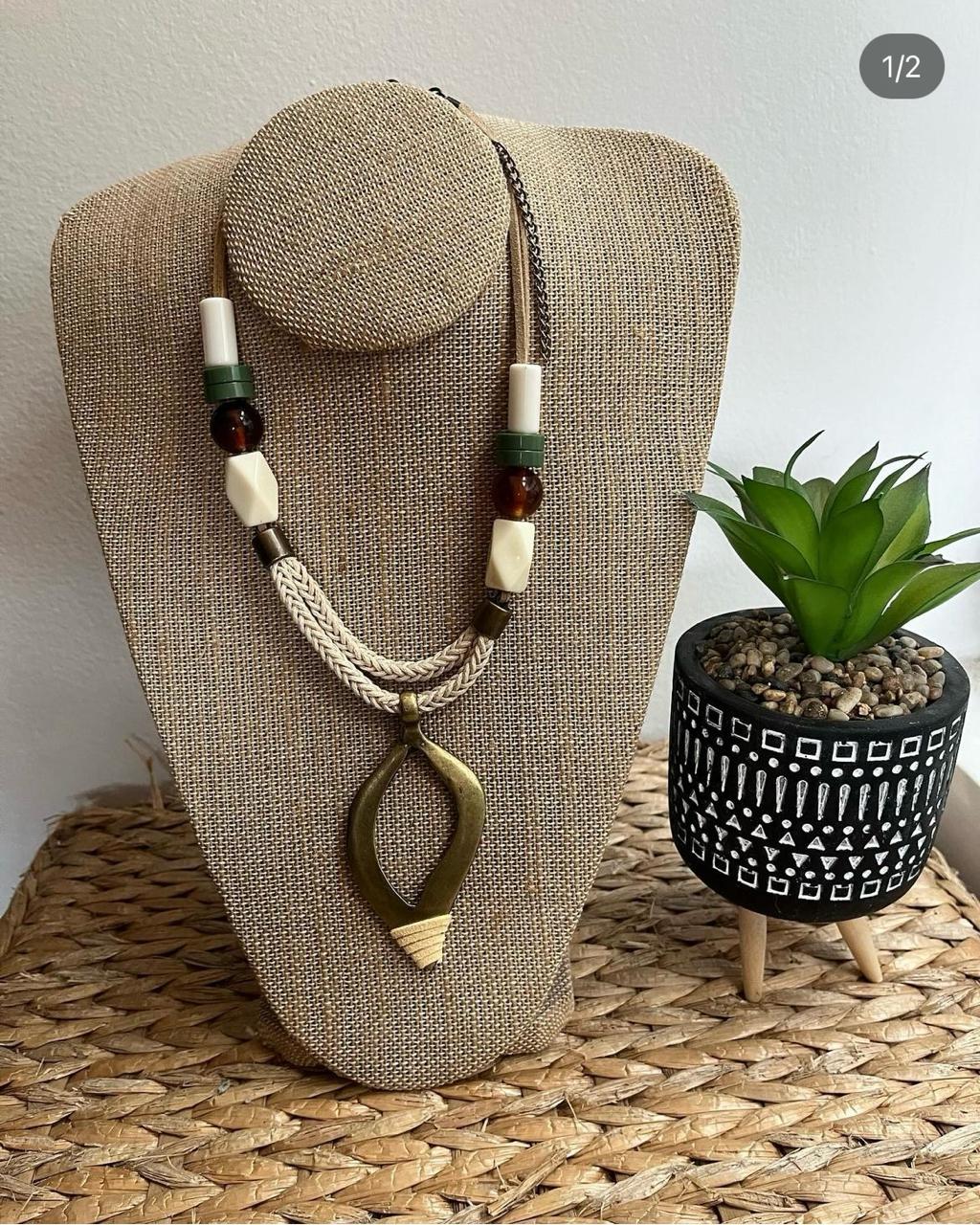 Colar Arvore da vida - Cata Pipa