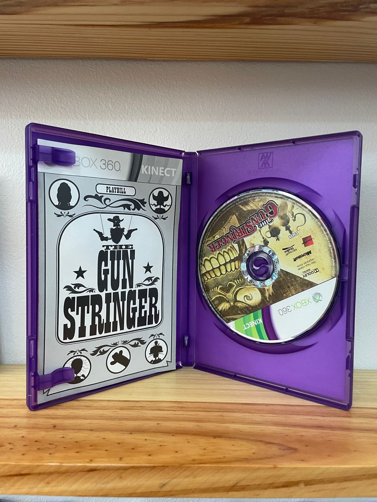 The GunsTringer Xbox 360 Mídia Física Semi Novo - Aloja