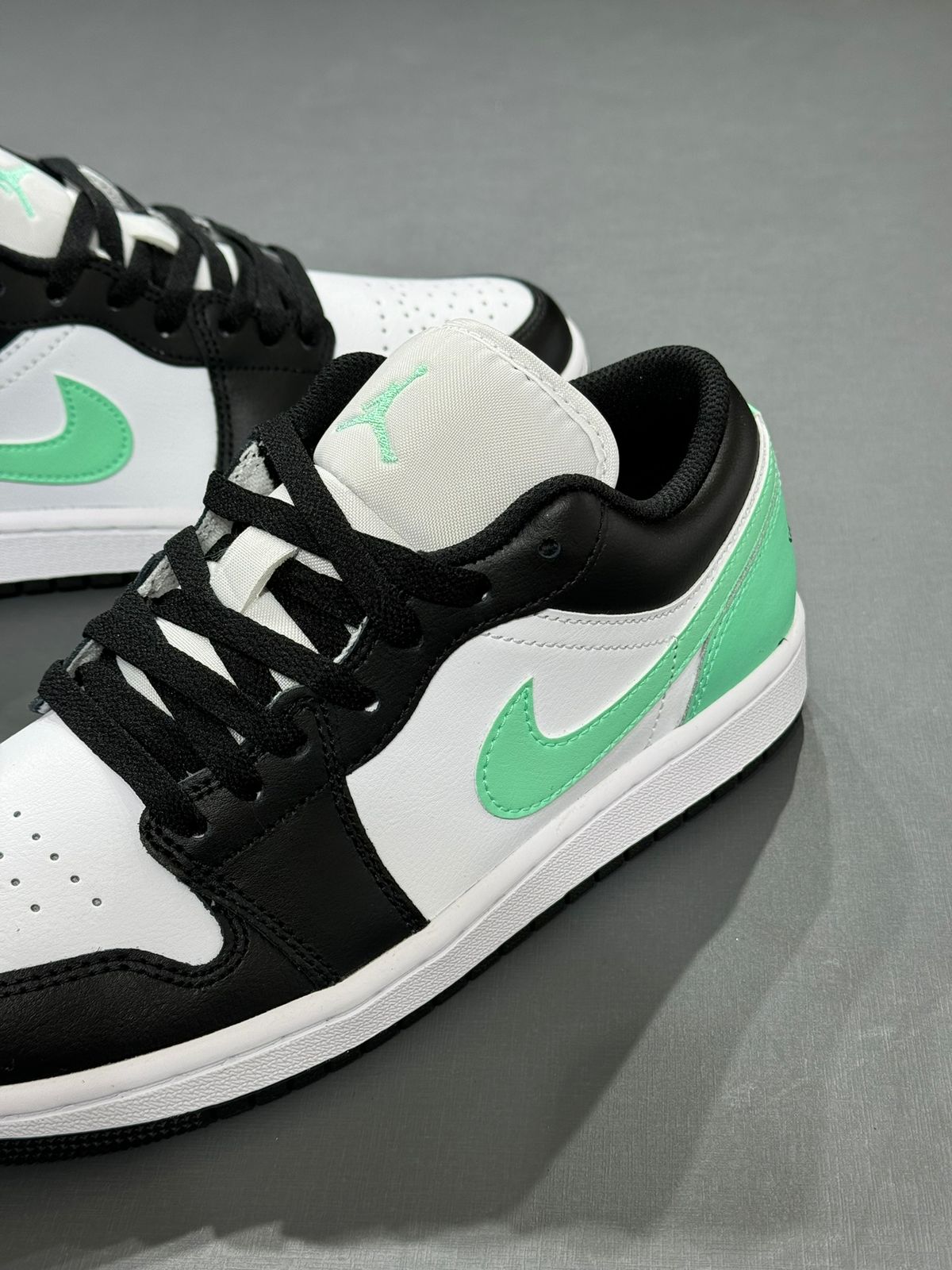 TÊNIS AIR JORDAN 1 LOW 553558-131 - Granfino Store | Seu estilo está aqui