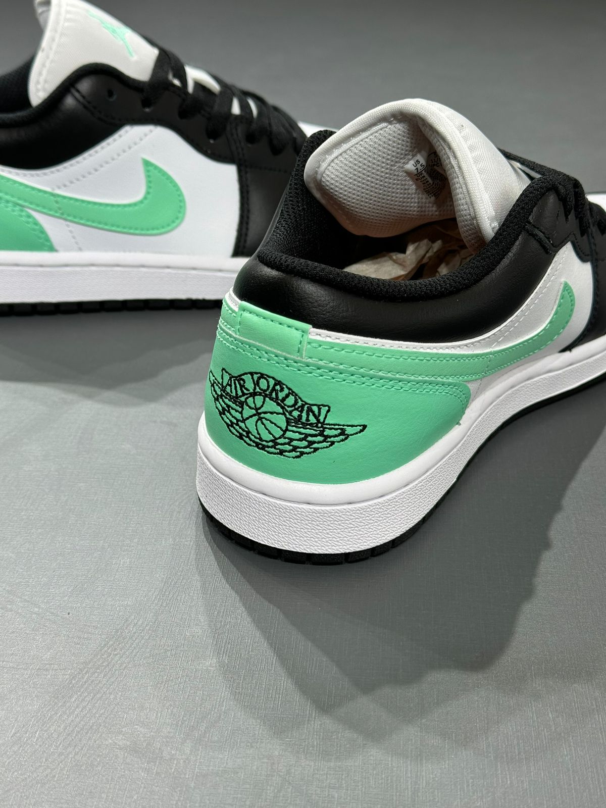 TÊNIS AIR JORDAN 1 LOW 553558-131 - Granfino Store | Seu estilo está aqui