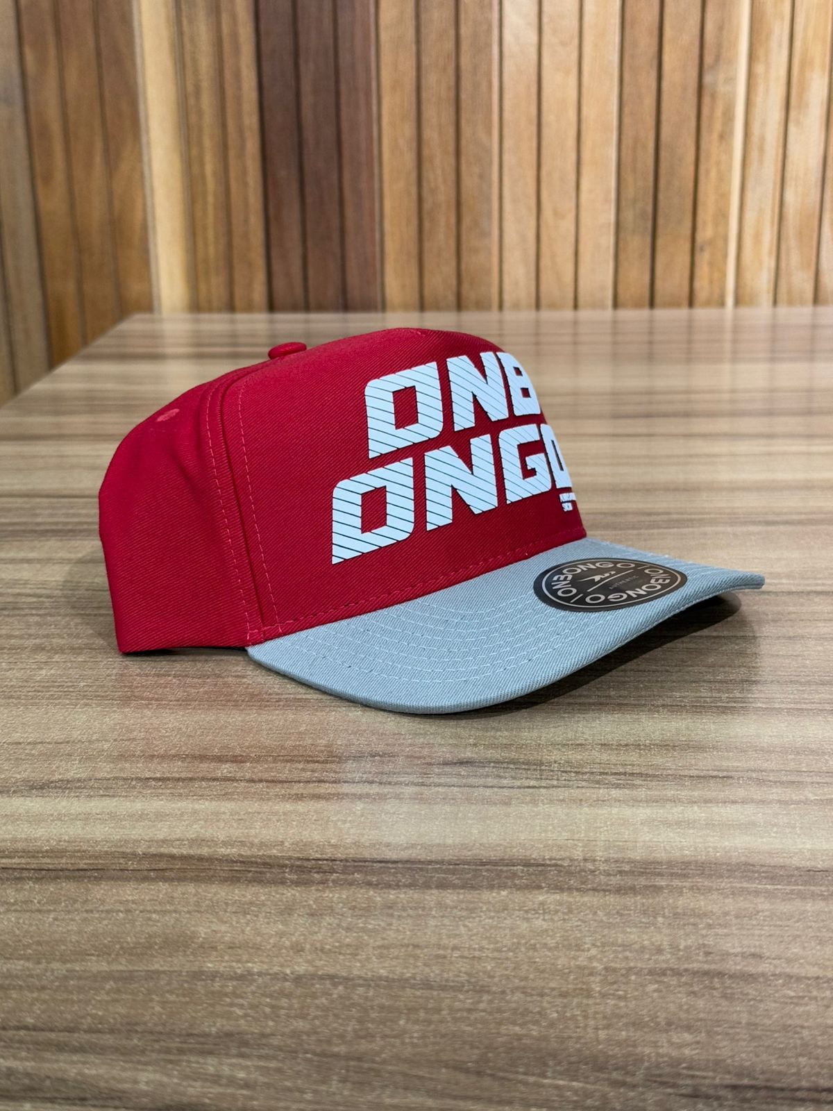Boné Onbongo Vermelho e Cinza ON298 - Granfino Store | Seu estilo está aqui