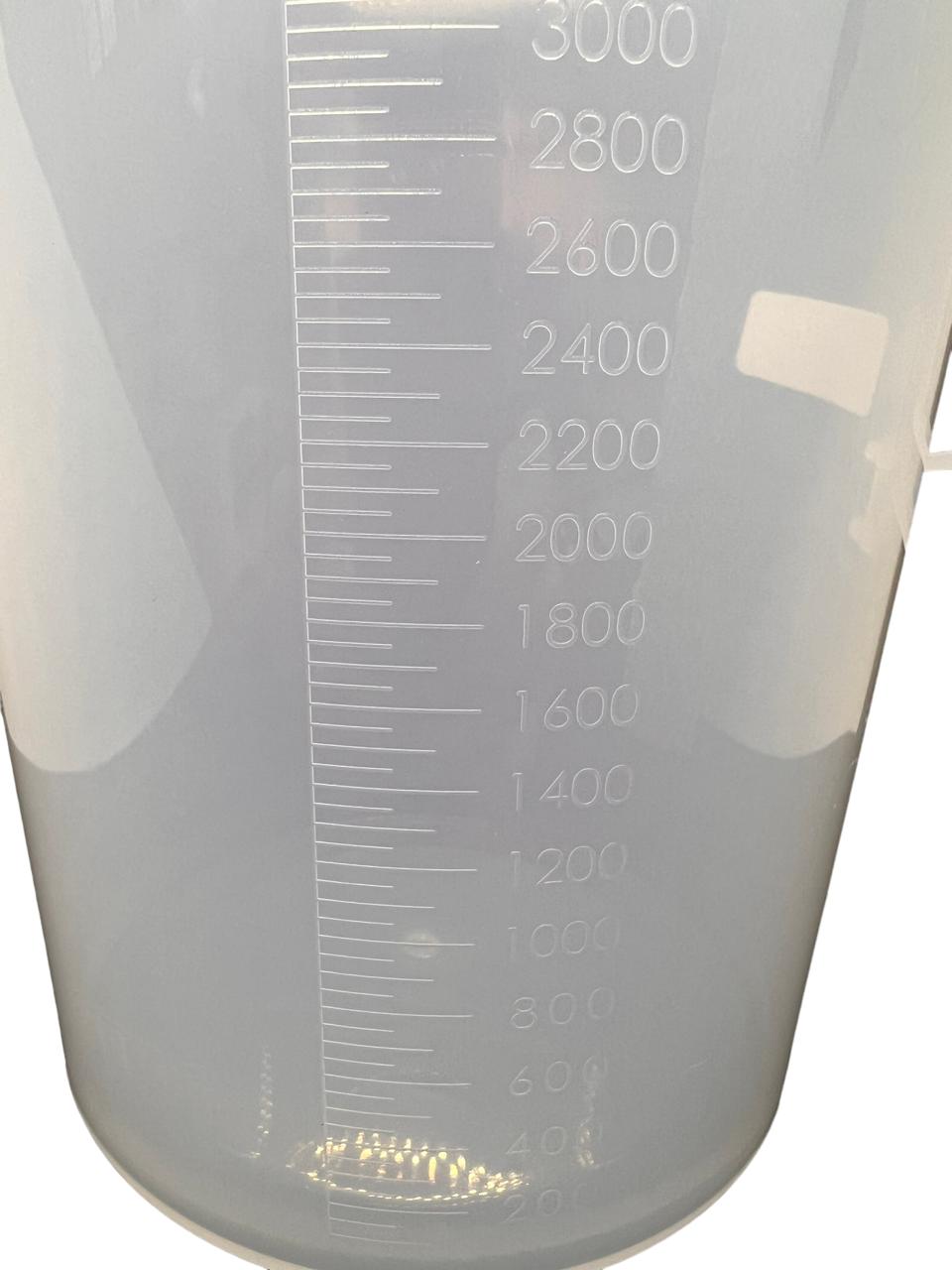 Jarra Em Pp (Béquer Com Alça) Graduada Em Alto Relevo - MULTITEC ...