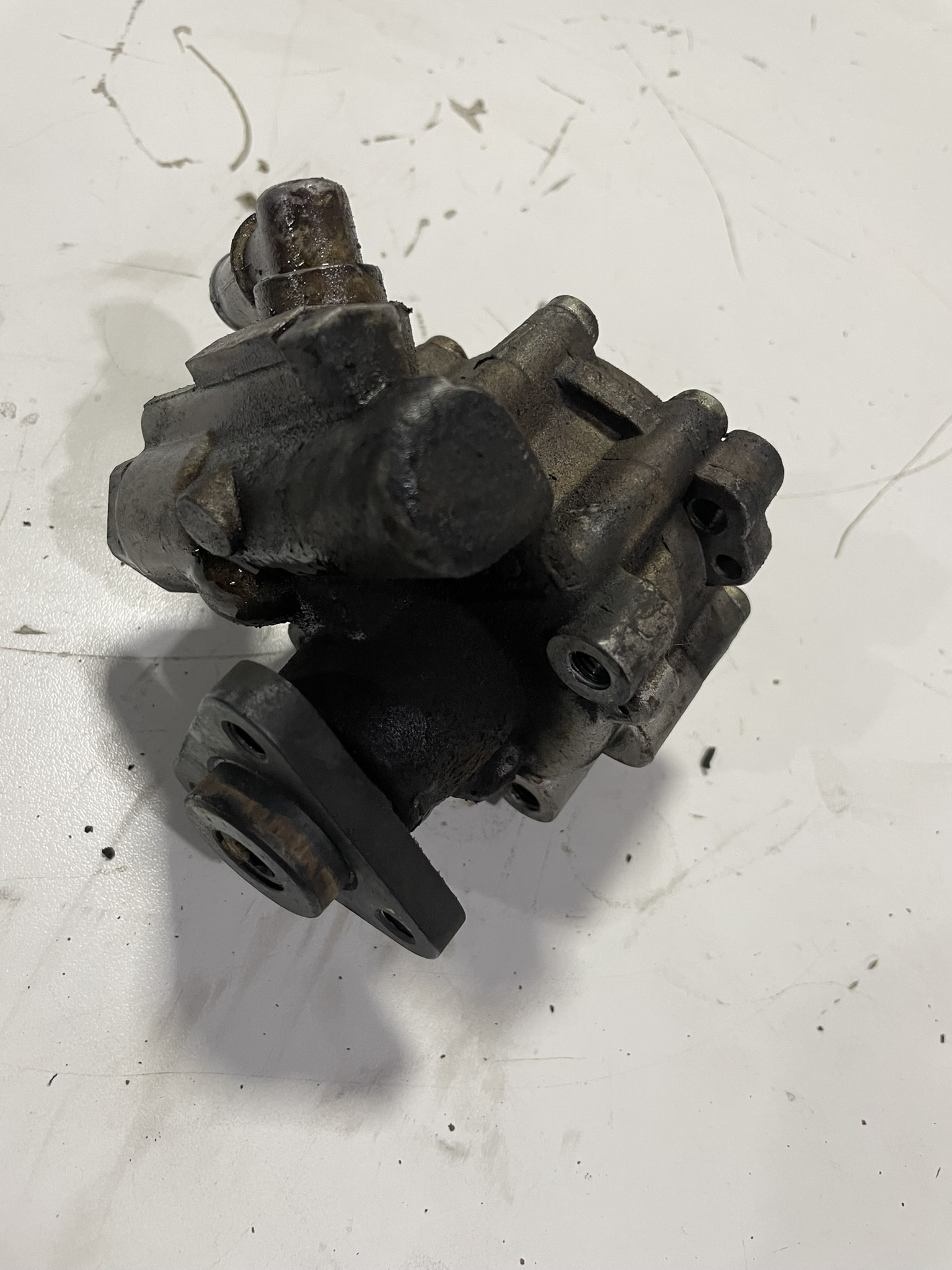 Bomba Direção Ranger 3.0 05/11 7613975911 - Trevão Auto Peças