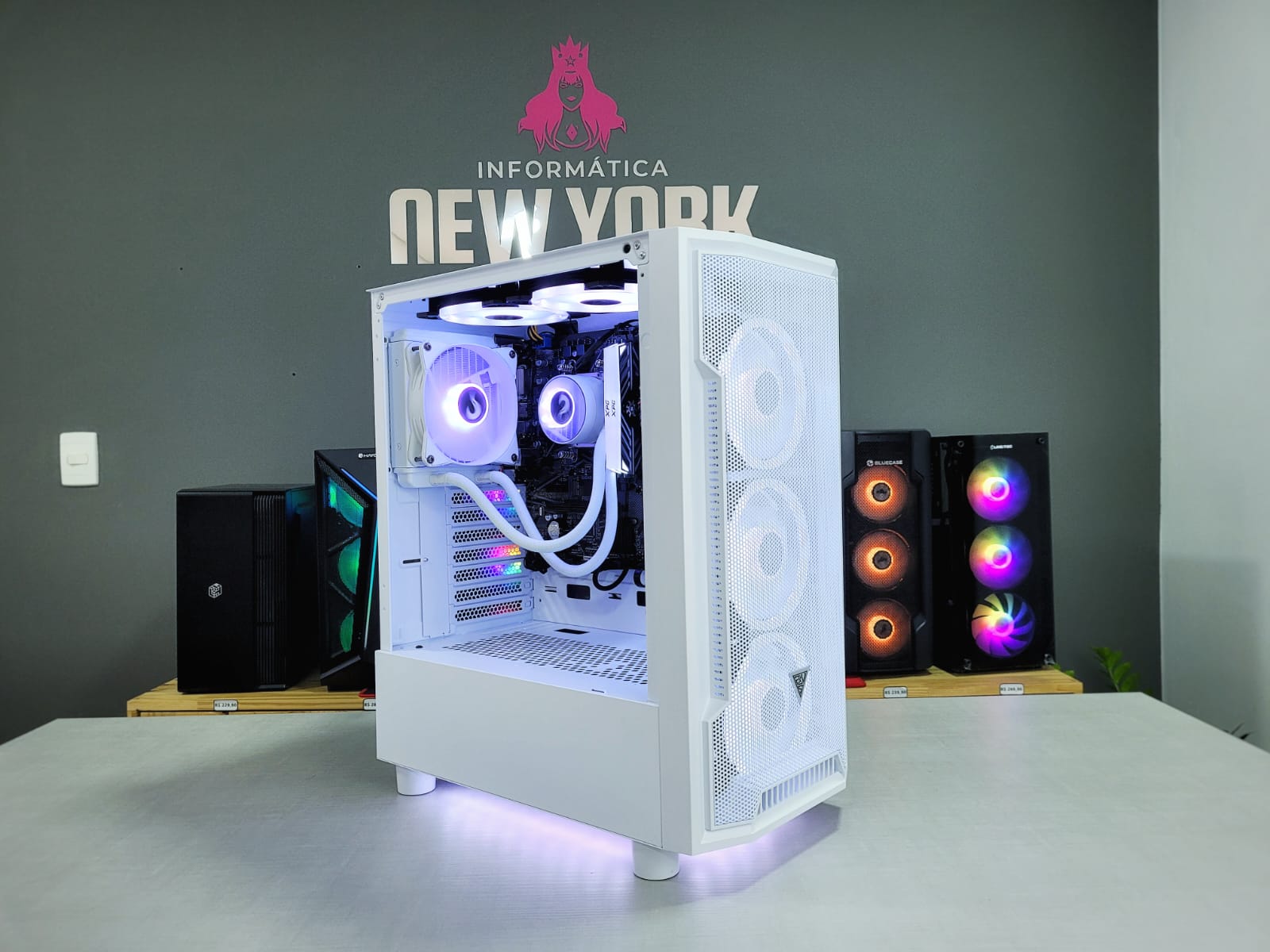 PC Gamer Branco Ryzen 5 5600G + 16Gb Ram + A520 - New York Informatica