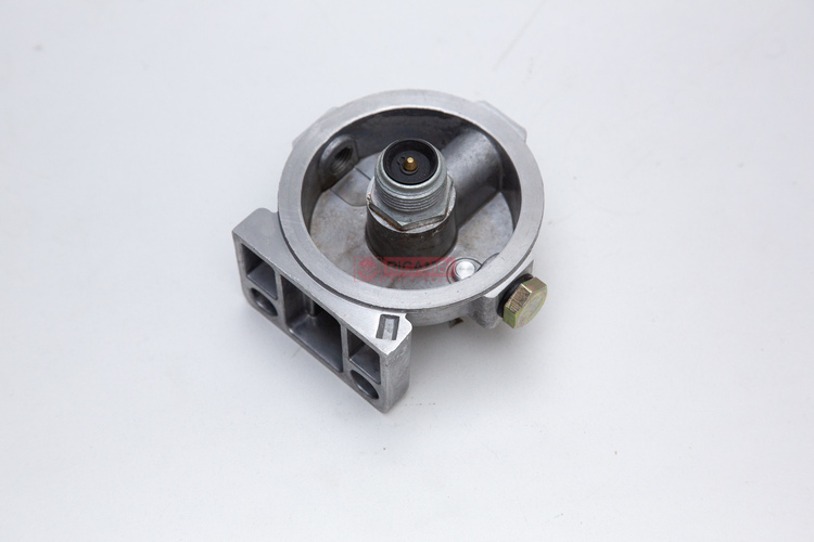 CABECOTE DO FILTRO D AGUA 87439243 - Ricambi Tratorpeças